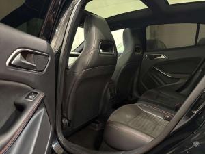 Black Mercedes-Benz gla-220 2017 in Vilnius, with an engine capacity of 2.14 L and mileage of 169 thousand km for 16990 €, photo 28 on AUTOMOTO.COM.LV