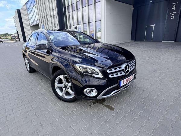 Melns Mercedes-Benz gla-220 2018 Viļņa, ar dzinēja tilpumu 2.14 L un nobraukumu 222 tūkst. km par 13500 €, foto 2 vietnē AUTOMOTO.COM.LV