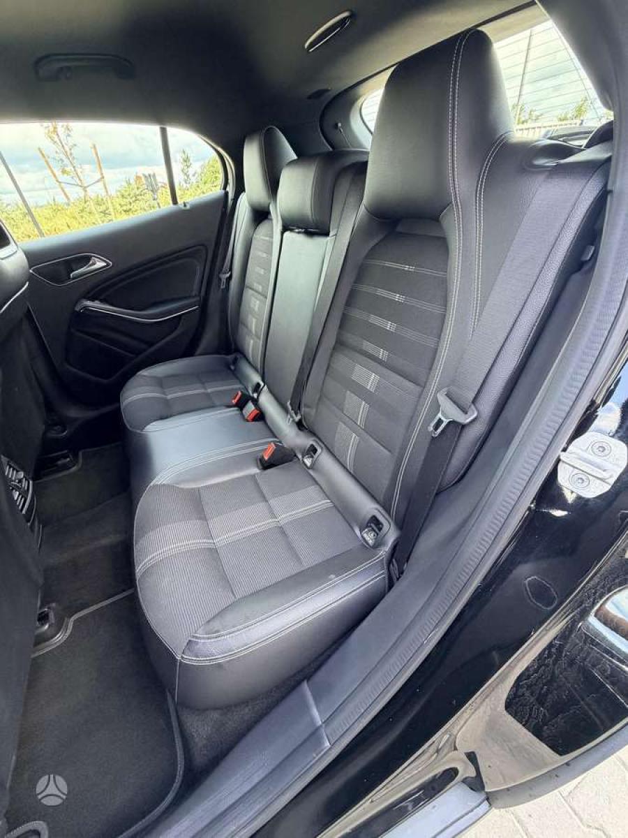 Melns Mercedes-Benz gla-220 2018 Viļņa, ar dzinēja tilpumu 2.14 L un nobraukumu 222 tūkst. km par 13500 €, foto 14 vietnē AUTOMOTO.COM.LV