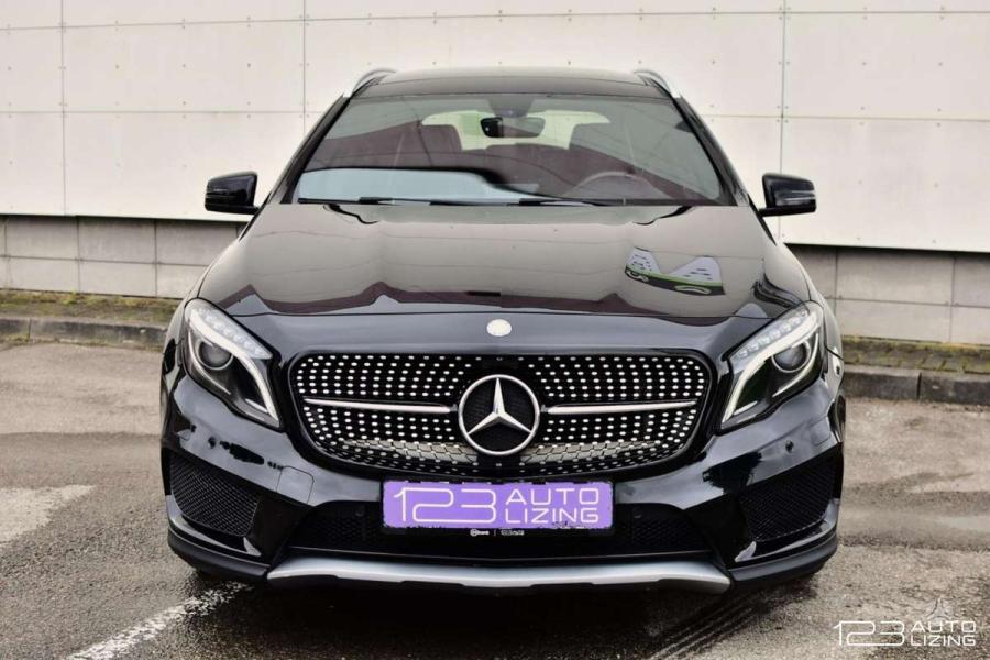 Black Mercedes-Benz gla-220 2014 in Kretinga, with an engine capacity of 2.20 L and mileage of 210 thousand km for 13850 €, photo 4 on AUTOMOTO.COM.LV