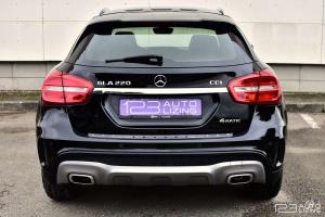 Black Mercedes-Benz gla-220 2014 in Kretinga, with an engine capacity of 2.20 L and mileage of 210 thousand km for 13850 €, photo 9 on AUTOMOTO.COM.LV