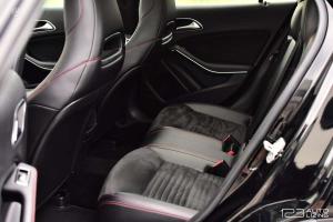 Black Mercedes-Benz gla-220 2014 in Kretinga, with an engine capacity of 2.20 L and mileage of 210 thousand km for 13850 €, photo 14 on AUTOMOTO.COM.LV