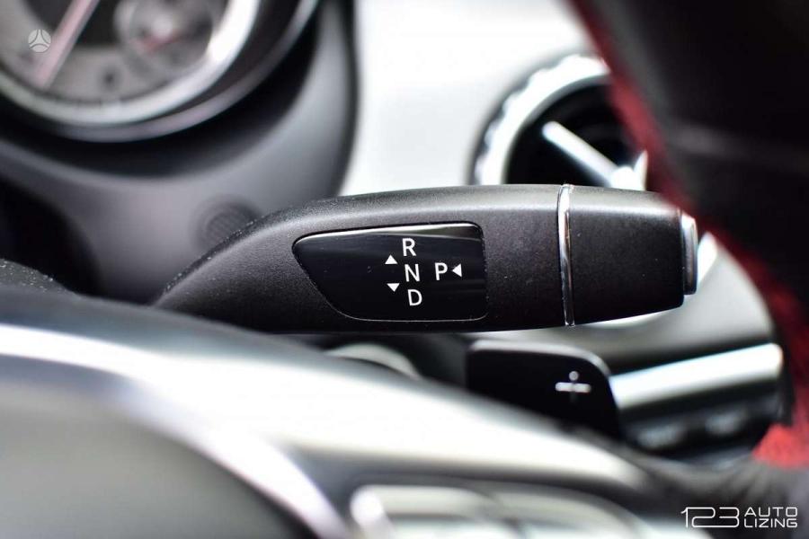 Black Mercedes-Benz gla-220 2014 in Kretinga, with an engine capacity of 2.20 L and mileage of 210 thousand km for 13850 €, photo 16 on AUTOMOTO.COM.LV