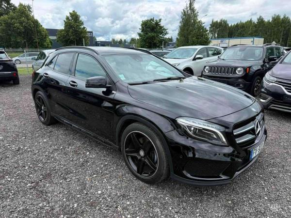 Черный Мерседес GLA 220 2015 в Шяуляй, объемом двигателя 2.14 л и пробегом 175 тыс. км за 14800 €, фото 2 на AUTOMOTO.COM.LV