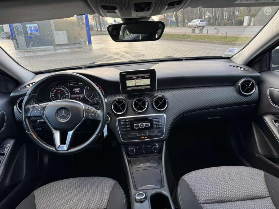 Melns Mercedes-Benz gla-220 2015 Tauragė, ar dzinēja tilpumu 2.00 L un nobraukumu 215 tūkst. km par 10200 €, foto 22 vietnē AUTOMOTO.COM.LV