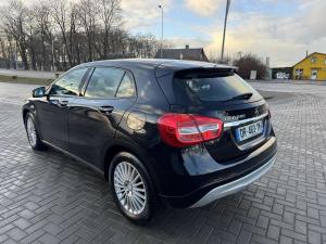 Black Mercedes-Benz gla-220 2015 in Taurage, with an engine capacity of 2.00 L and mileage of 215 thousand km for 10200 €, photo 3 on AUTOMOTO.COM.LV