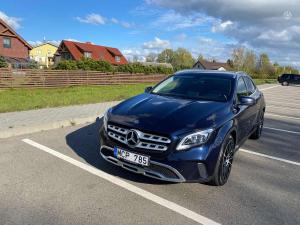 Синий Мерседес GLA 220 2018 в Клайпеда, объемом двигателя 2.14 л и пробегом 189 тыс. км за 14800 €, фото 3 на AUTOMOTO.COM.LV
