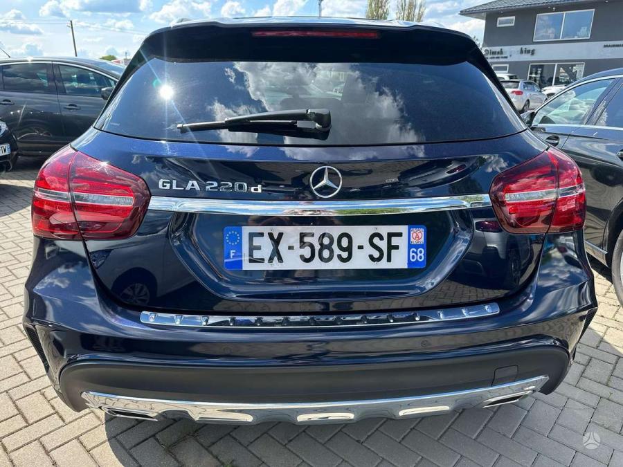 Blue Mercedes-Benz gla-220 2018 in Taurage, with an engine capacity of 2.14 L and mileage of 157 thousand km for 16400 €, photo 9 on AUTOMOTO.COM.LV