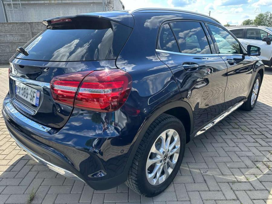Blue Mercedes-Benz gla-220 2018 in Taurage, with an engine capacity of 2.14 L and mileage of 157 thousand km for 16400 €, photo 10 on AUTOMOTO.COM.LV