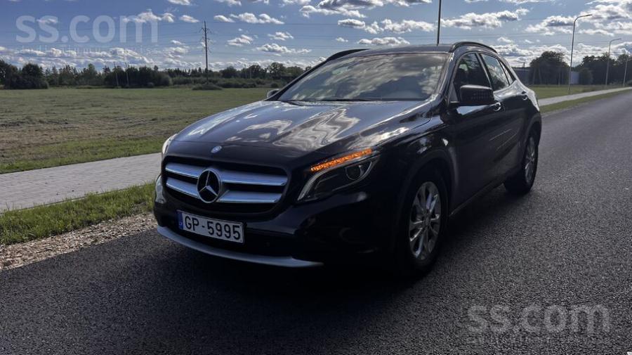 Brūns Mercedes-Benz gla-220 2014 Rīga, ar dzinēja tilpumu 2.20 L un nobraukumu 205 tūkst. km par 12500 €, foto 3 vietnē AUTOMOTO.COM.LV