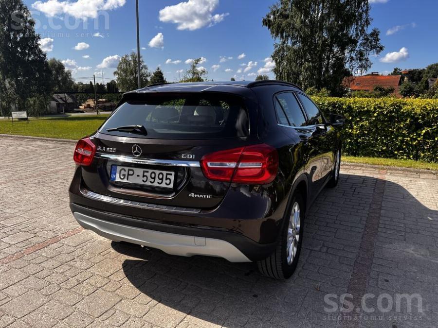 Коричневый Мерседес GLA 220 2014 в Рига, объемом двигателя 2.20 л и пробегом 205 тыс. км за 11950 €, фото 5 на AUTOMOTO.COM.LV