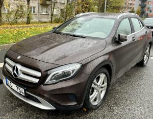 Brūns Mercedes-Benz gla-220 2014 Rīga, ar dzinēja tilpumu 2.20 L un nobraukumu 16 tūkst. km par 13070 €, foto  vietnē AUTOMOTO.COM.LV