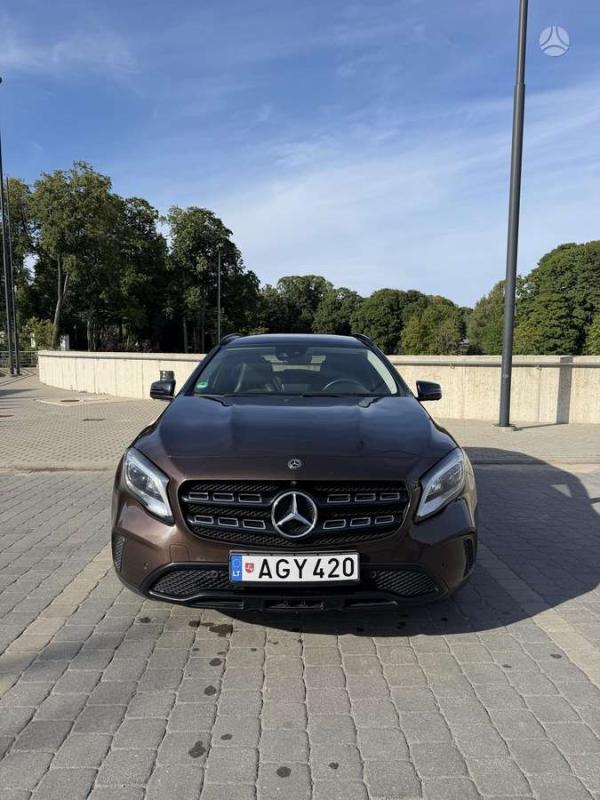 Brūns Mercedes-Benz gla-220 2018 Plungė, ar dzinēja tilpumu 2.14 L un nobraukumu 155 tūkst. km par 16600 €, foto 2 vietnē AUTOMOTO.COM.LV
