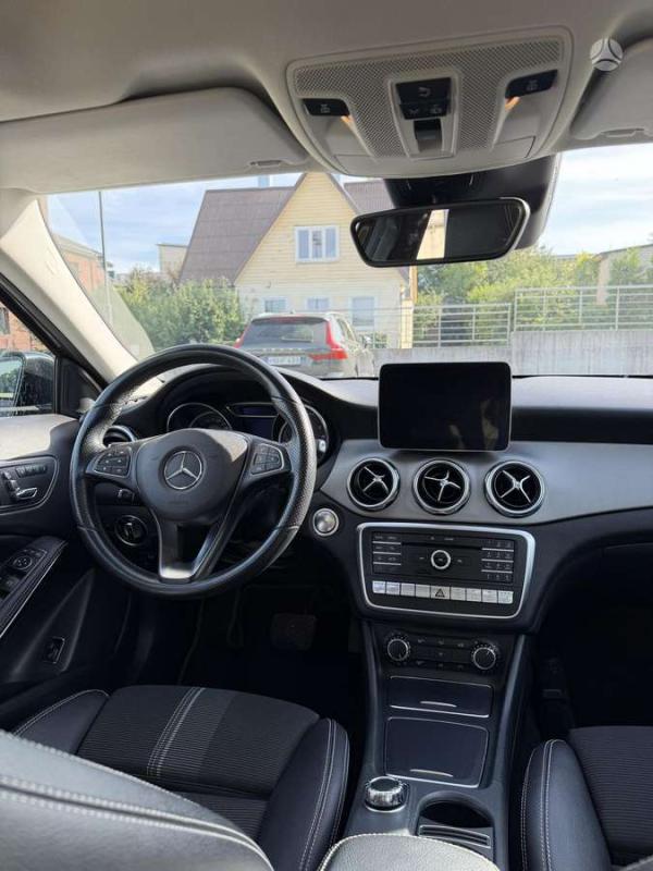Brūns Mercedes-Benz gla-220 2018 Plungė, ar dzinēja tilpumu 2.14 L un nobraukumu 155 tūkst. km par 16600 €, foto 7 vietnē AUTOMOTO.COM.LV