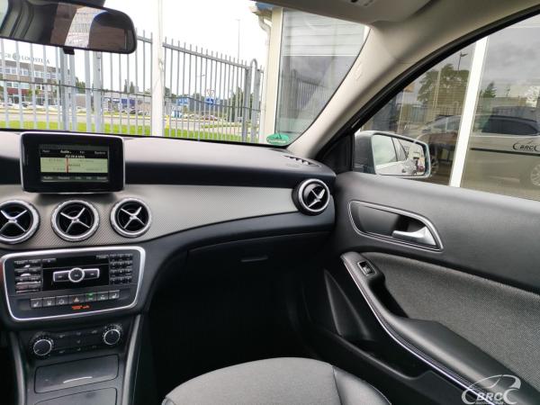 Mercedes-Benz gla-220 2014 in Klaipeda on AUTOMOTO.COM.LV Mercedes-Benz gla-220 2014 in Klaipeda, with an engine capacity of 2.14 L and mileage of 102 thousand km for 14900 €, photo 6 on AUTOMOTO.COM.LV