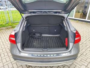 Pelēks Mercedes-Benz gla-220 2014 Klaipėda, ar dzinēja tilpumu 2.14 L un nobraukumu 102 tūkst. km par 14900 €, foto 14 vietnē AUTOMOTO.COM.LV