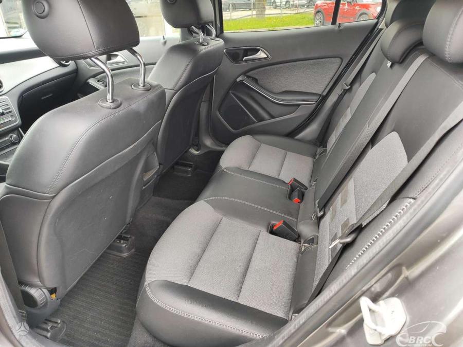 Pelēks Mercedes-Benz gla-220 2014 Klaipėda, ar dzinēja tilpumu 2.14 L un nobraukumu 102 tūkst. km par 14900 €, foto 16 vietnē AUTOMOTO.COM.LV