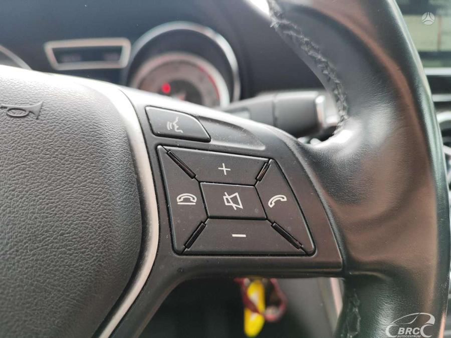 Pelēks Mercedes-Benz gla-220 2014 Klaipėda, ar dzinēja tilpumu 2.14 L un nobraukumu 102 tūkst. km par 14900 €, foto 24 vietnē AUTOMOTO.COM.LV