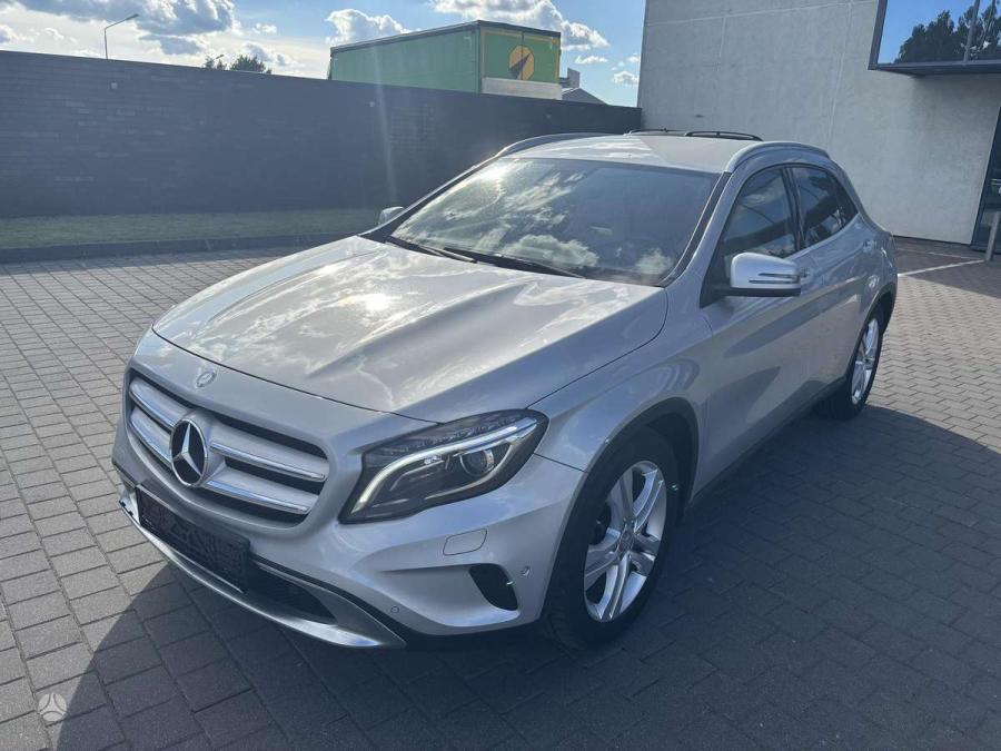 Pelēks Mercedes-Benz gla-220 2015 Marijampole, ar dzinēja tilpumu 2.14 L un nobraukumu 312 tūkst. km par 10600 €, foto 6 vietnē AUTOMOTO.COM.LV