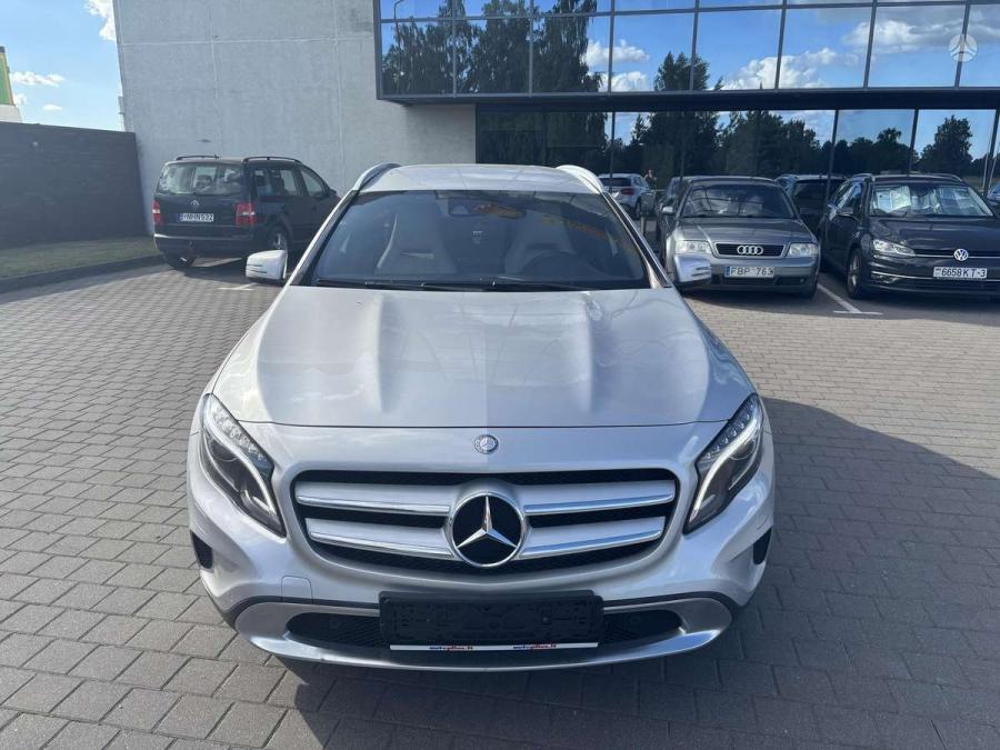 Pelēks Mercedes-Benz gla-220 2015 Marijampole, ar dzinēja tilpumu 2.14 L un nobraukumu 312 tūkst. km par 10600 €, foto 7 vietnē AUTOMOTO.COM.LV