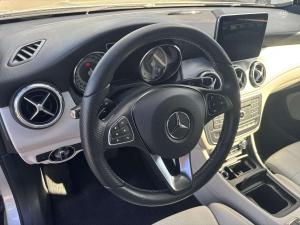 Pelēks Mercedes-Benz gla-220 2015 Marijampole, ar dzinēja tilpumu 2.14 L un nobraukumu 312 tūkst. km par 10600 €, foto 13 vietnē AUTOMOTO.COM.LV