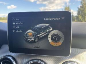Pelēks Mercedes-Benz gla-220 2015 Marijampole, ar dzinēja tilpumu 2.14 L un nobraukumu 312 tūkst. km par 10600 €, foto 17 vietnē AUTOMOTO.COM.LV