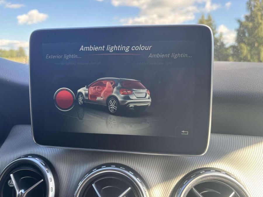 Pelēks Mercedes-Benz gla-220 2015 Marijampole, ar dzinēja tilpumu 2.14 L un nobraukumu 312 tūkst. km par 10600 €, foto 19 vietnē AUTOMOTO.COM.LV