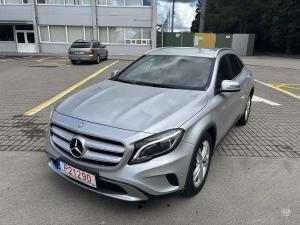 Серый Мерседес GLA 220 2015 в Мариямполе, объемом двигателя 2.14 л и пробегом 290 тыс. км за 10400 €, фото  на AUTOMOTO.COM.LV