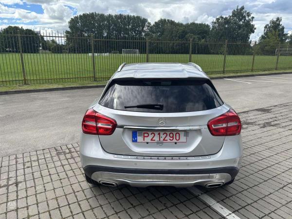 Pelēks Mercedes-Benz gla-220 2015 Marijampole, ar dzinēja tilpumu 2.14 L un nobraukumu 290 tūkst. km par 10400 €, foto 7 vietnē AUTOMOTO.COM.LV