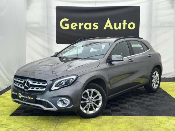 Grey Mercedes-Benz gla-220 2017 in Vilnius, with an engine capacity of 2.14 L and mileage of 202 thousand km for 11990 €, photo 1 on AUTOMOTO.COM.LV