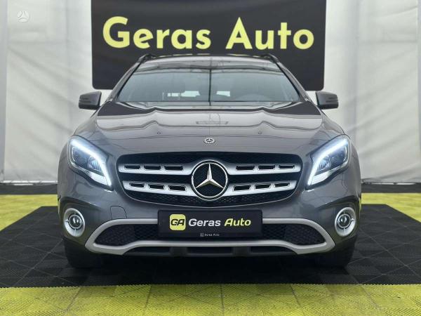 Grey Mercedes-Benz gla-220 2017 in Vilnius, with an engine capacity of 2.14 L and mileage of 202 thousand km for 11990 €, photo 2 on AUTOMOTO.COM.LV