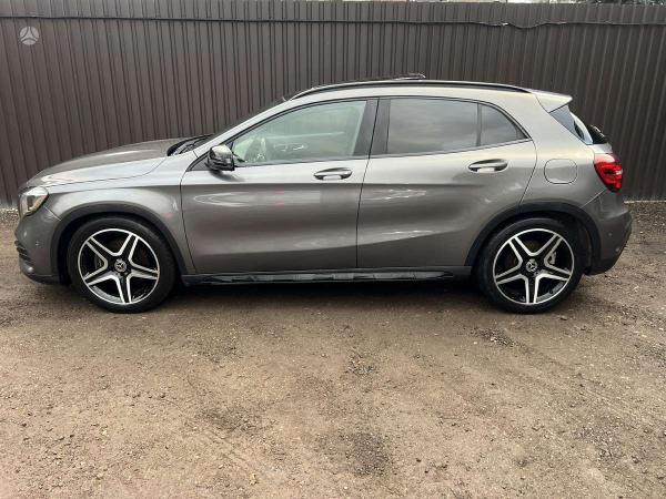 Grey Mercedes-Benz gla-220 2017 in Kaunas, with an engine capacity of 2.14 L and mileage of 170 thousand km for 15800 €, photo 5 on AUTOMOTO.COM.LV