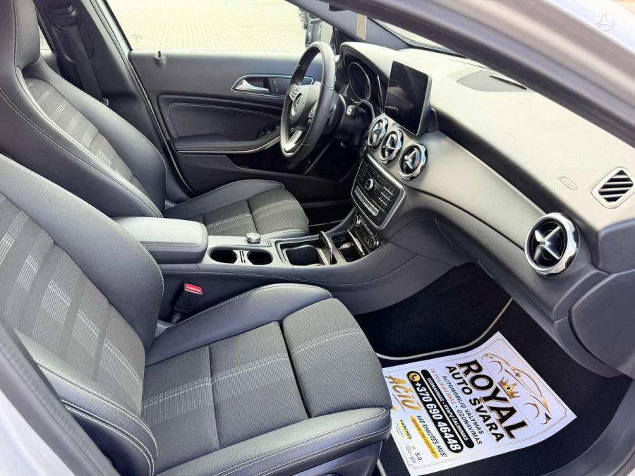 Серый Мерседес GLA 220 2017 в Таураге, объемом двигателя 2.14 л и пробегом 114 тыс. км за 12700 €, фото 5 на AUTOMOTO.COM.LV