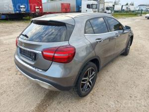 Grey Mercedes-Benz gla-220 2019 in Riga, with an engine capacity of 2.00 L and mileage of 89 thousand km for 21000 €, photo 5 on AUTOMOTO.COM.LV