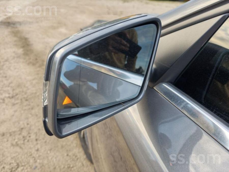 Grey Mercedes-Benz gla-220 2019 in Riga, with an engine capacity of 2.00 L and mileage of 89 thousand km for 21000 €, photo 9 on AUTOMOTO.COM.LV