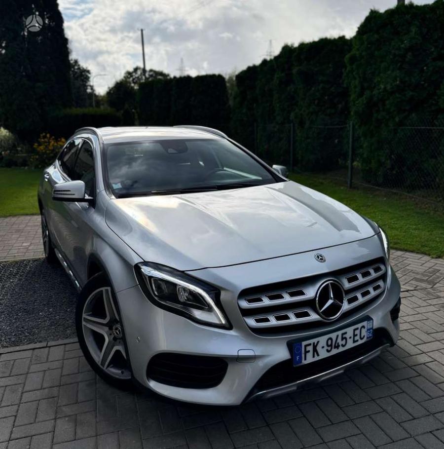 Pelēks Mercedes-Benz gla-220 2020 Kauņa, ar dzinēja tilpumu 2.20 L un nobraukumu 99 tūkst. km par 16850 €, foto 24 vietnē AUTOMOTO.COM.LV