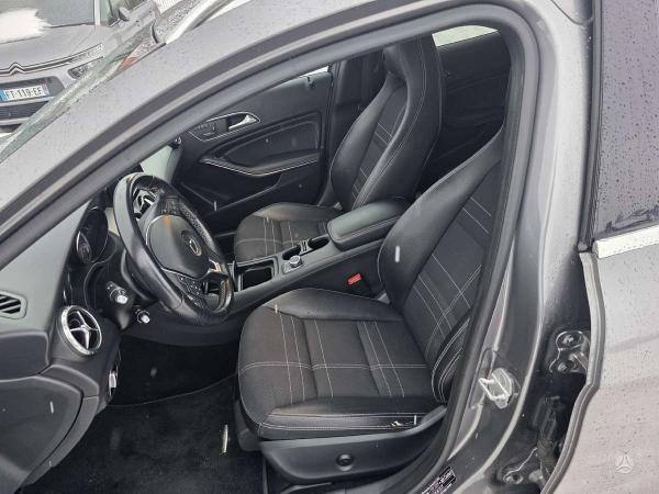 Серый Мерседес GLA 220 2014 в Таураге, объемом двигателя 2.20 л и пробегом 275 тыс. км за 10700 €, фото 11 на AUTOMOTO.COM.LV