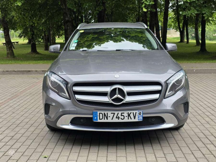 Серый Мерседес GLA 220 2014 в Таураге, объемом двигателя 2.20 л и пробегом 270 тыс. км за 9800 €, фото 3 на AUTOMOTO.COM.LV