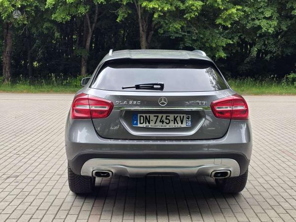 Pelēks Mercedes-Benz gla-220 2014 Tauragė, ar dzinēja tilpumu 2.20 L un nobraukumu 270 tūkst. km par 9800 €, foto 6 vietnē AUTOMOTO.COM.LV