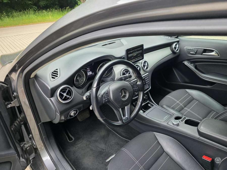 Серый Мерседес GLA 220 2014 в Таураге, объемом двигателя 2.20 л и пробегом 270 тыс. км за 9800 €, фото 17 на AUTOMOTO.COM.LV