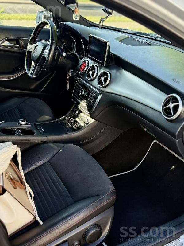 Pelēks Mercedes-Benz gla-220 2015 Rīga, ar dzinēja tilpumu 2.20 L un nobraukumu 146 tūkst. km par 15000 €, foto 2 vietnē AUTOMOTO.COM.LV