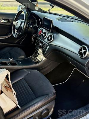 Grey Mercedes-Benz gla-220 2015 in Riga, with an engine capacity of 2.20 L and mileage of 146 thousand km for 15000 €, photo 3 on AUTOMOTO.COM.LV