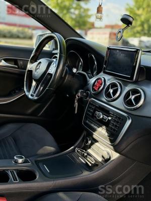 Grey Mercedes-Benz gla-220 2015 in Riga, with an engine capacity of 2.20 L and mileage of 146 thousand km for 15000 €, photo 4 on AUTOMOTO.COM.LV