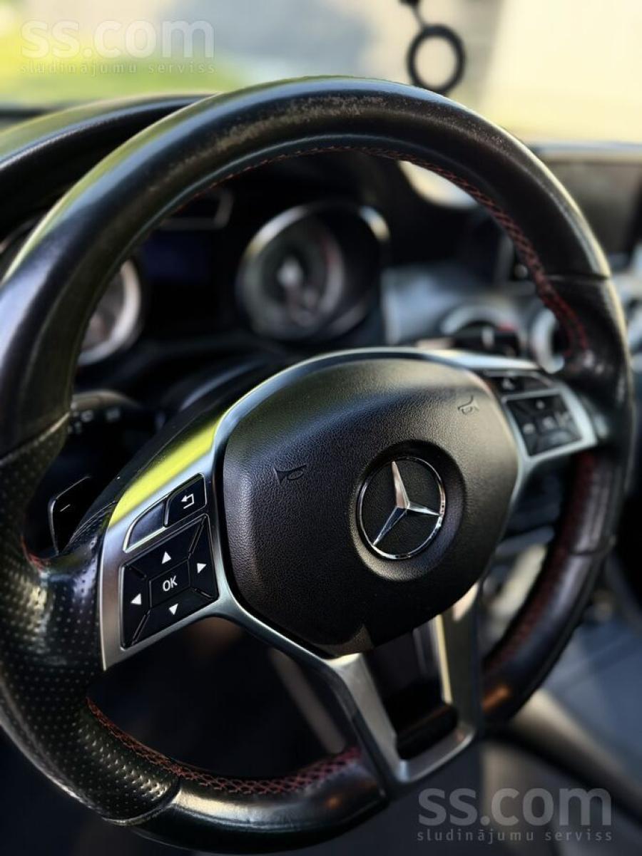 Grey Mercedes-Benz gla-220 2015 in Riga, with an engine capacity of 2.20 L and mileage of 146 thousand km for 15000 €, photo 12 on AUTOMOTO.COM.LV