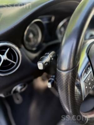 Grey Mercedes-Benz gla-220 2015 in Riga, with an engine capacity of 2.20 L and mileage of 146 thousand km for 15000 €, photo 13 on AUTOMOTO.COM.LV