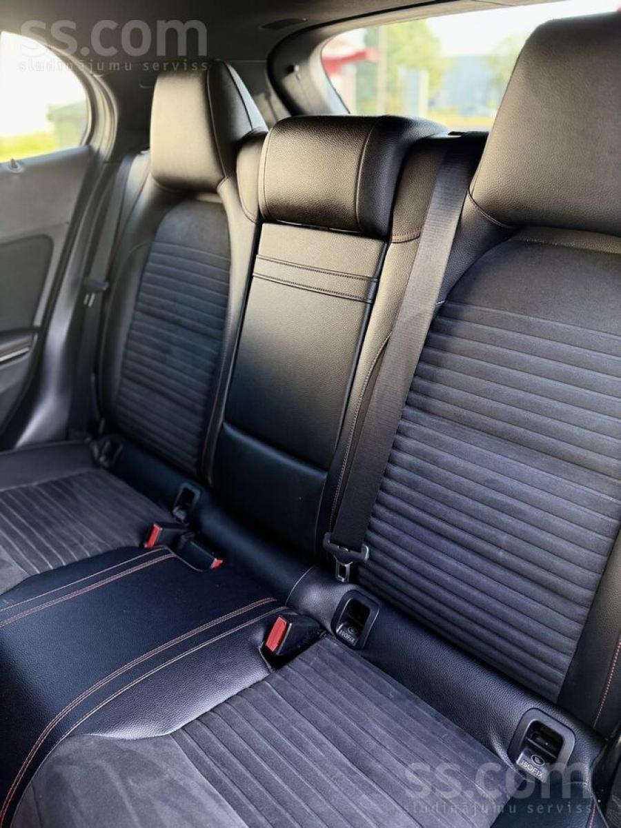 Grey Mercedes-Benz gla-220 2015 in Riga, with an engine capacity of 2.20 L and mileage of 146 thousand km for 15000 €, photo 15 on AUTOMOTO.COM.LV
