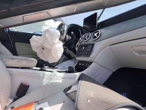 Grey Mercedes-Benz gla-220 2016 in Kaunas, with an engine capacity of 2.20 L and mileage of 155 thousand km for 3000 €, photo 4 on AUTOMOTO.COM.LV