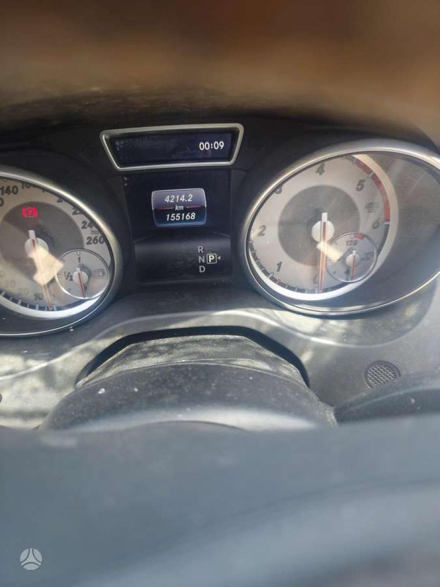 Grey Mercedes-Benz gla-220 2016 in Kaunas, with an engine capacity of 2.20 L and mileage of 155 thousand km for 3000 €, photo 5 on AUTOMOTO.COM.LV