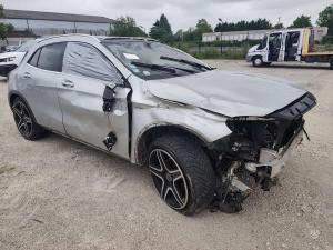 Grey Mercedes-Benz gla-220 2016 in Kaunas, with an engine capacity of 2.20 L and mileage of 155 thousand km for 3000 €, photo 6 on AUTOMOTO.COM.LV