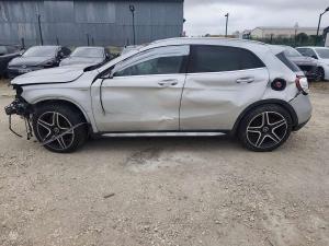 Grey Mercedes-Benz gla-220 2016 in Kaunas, with an engine capacity of 2.20 L and mileage of 155 thousand km for 3000 €, photo 8 on AUTOMOTO.COM.LV